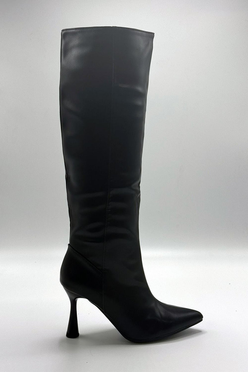 Doree Pointed Toes Heeled Knee High Boots in Black Matt – Miss Diva